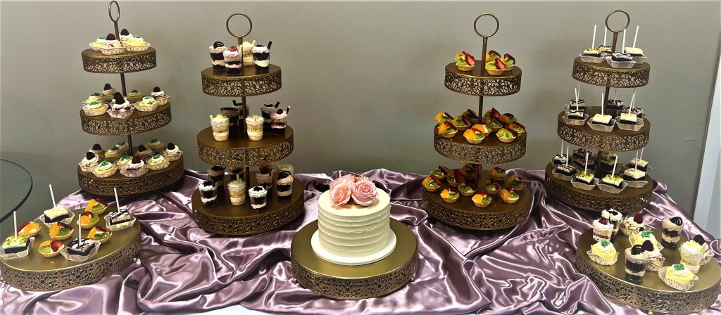 Dessert Tables & Set up Rentals – Buttercream Cakes & Desserts